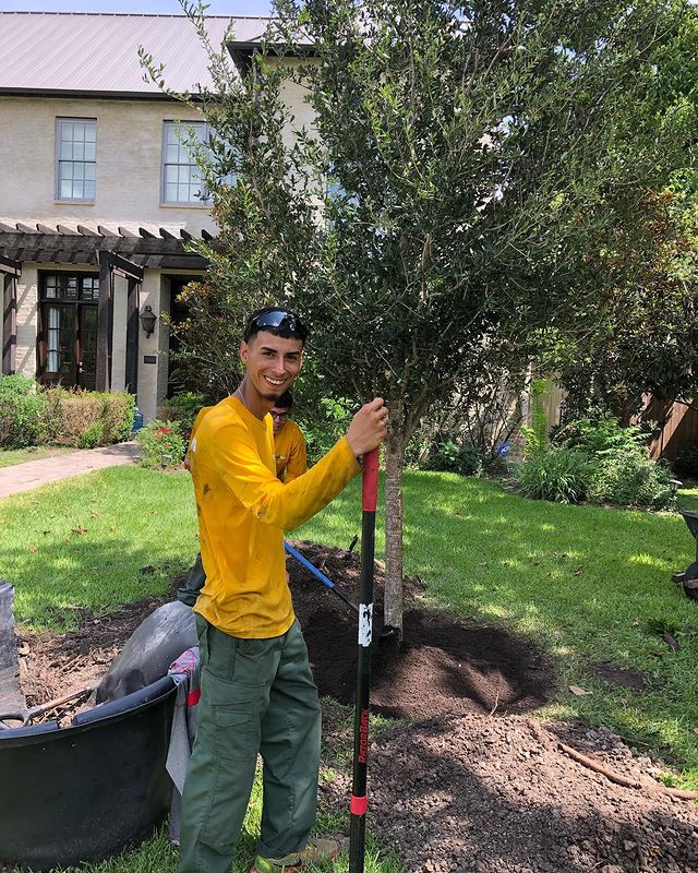 Houston Photo Gallery | The Grounds Guys of Memorial Park